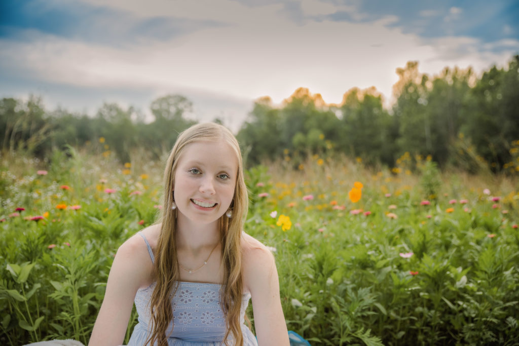 3 Reasons To Book Your Summer Senior Session - klemphotography.org