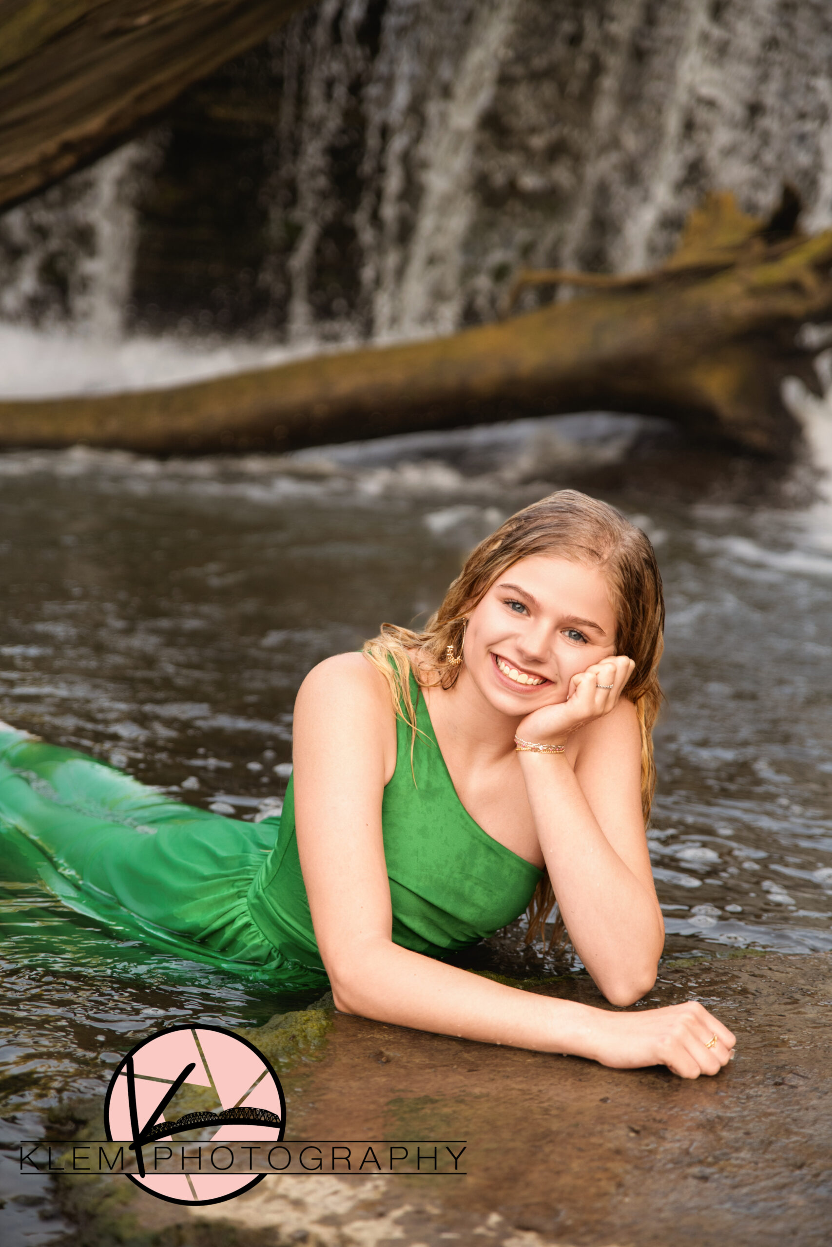 Waterfall Senior Pictures, Klem Photography - klemphotography.org